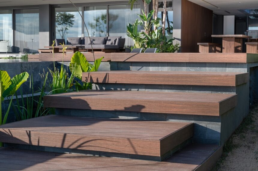 El deck de WPC y el paso del tiempo - Lifecycle